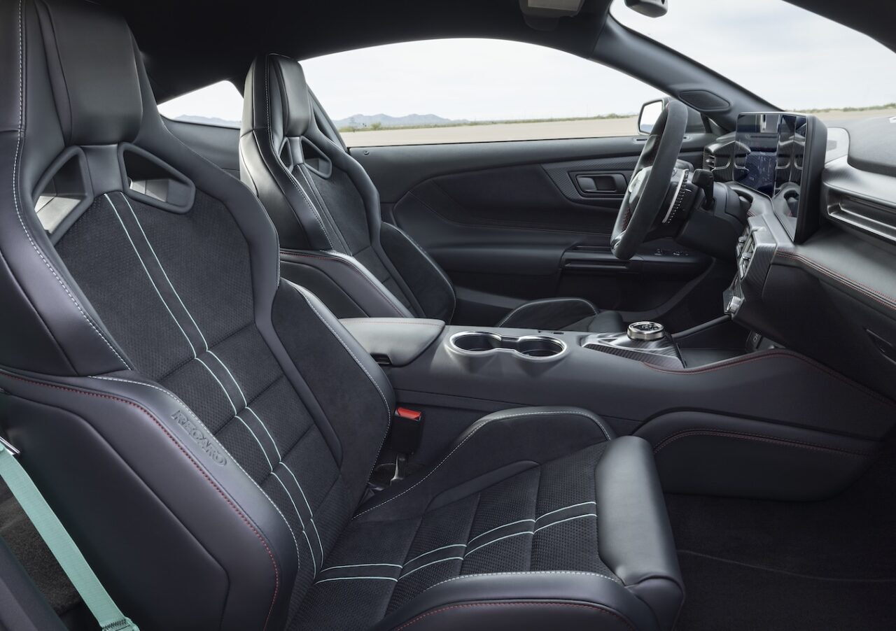 The 2026 Ford Mustang Dark Horse SC May Not be a Shelby GT500, But It ...